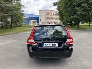 Черный Вольво В70 2014 в Огре, объемом двигателя 2.00 л и пробегом 0 тыс. км за 9500 €, фото 5 на AUTOMOTO.COM.LV
