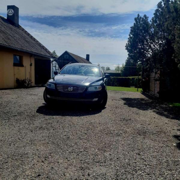 Melns Volvo V70 2014 Marijampole, ar dzinēja tilpumu 1.98 L un nobraukumu 420 tūkst. km par 2950 €, foto 3 vietnē AUTOMOTO.COM.LV