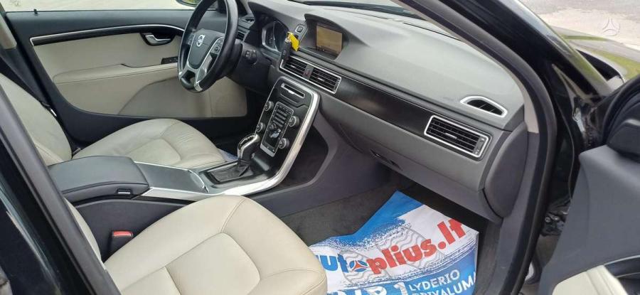Melns Volvo V70 2014 Kauņa, ar dzinēja tilpumu 1.56 L un nobraukumu 249 tūkst. km par 6150 €, foto 4 vietnē AUTOMOTO.COM.LV