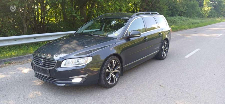 Black Volvo V70 2014 in Taurage, with an engine capacity of 1.98 L and mileage of 250 thousand km for 5400 €, photo 1 on AUTOMOTO.COM.LV