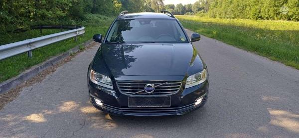 Melns Volvo V70 2014 Tauragė, ar dzinēja tilpumu 1.98 L un nobraukumu 250 tūkst. km par 5400 €, foto 3 vietnē AUTOMOTO.COM.LV