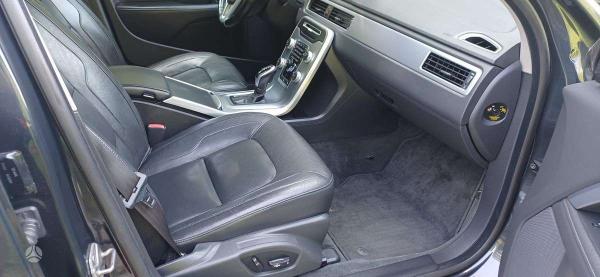 Melns Volvo V70 2014 Tauragė, ar dzinēja tilpumu 1.98 L un nobraukumu 250 tūkst. km par 5400 €, foto 10 vietnē AUTOMOTO.COM.LV