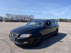 Melns Volvo V70 2014 Marijampole, ar dzinēja tilpumu 1.98 L un nobraukumu 311 tūkst. km par 5000 €, foto  vietnē AUTOMOTO.COM.LV