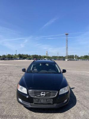 Melns Volvo V70 2014 Marijampole, ar dzinēja tilpumu 1.98 L un nobraukumu 311 tūkst. km par 5000 €, foto 3 vietnē AUTOMOTO.COM.LV