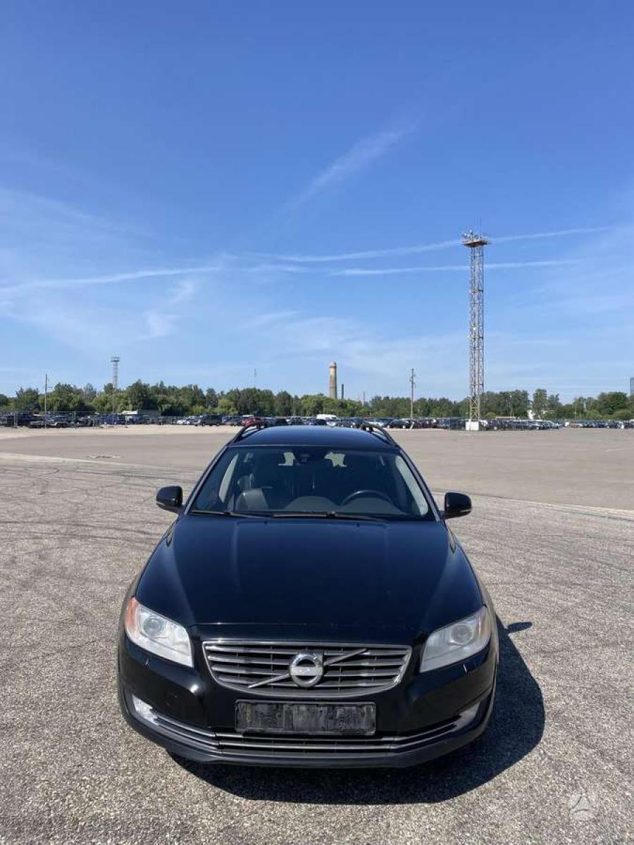 Melns Volvo V70 2014 Marijampole, ar dzinēja tilpumu 1.98 L un nobraukumu 311 tūkst. km par 5000 €, foto 3 vietnē AUTOMOTO.COM.LV