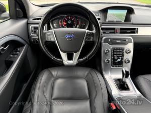 Black Volvo V70 2014 in Tallinn, with an engine capacity of 2.00 L and mileage of 279 thousand km for 7990 €, photo 5 on AUTOMOTO.COM.LV