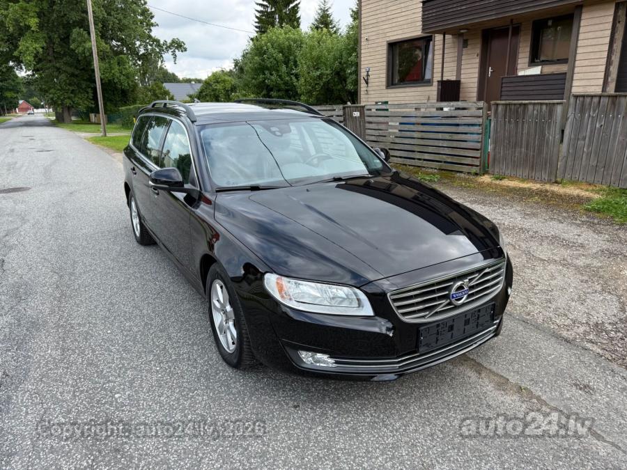 Black Volvo V70 2014 in Tallinn, with an engine capacity of 2.00 L and mileage of 279 thousand km for 7990 €, photo 11 on AUTOMOTO.COM.LV