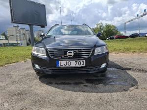 Melns Volvo V70 2014 Kauņa, ar dzinēja tilpumu 2.40 L un nobraukumu 368 tūkst. km par 7950 €, foto  vietnē AUTOMOTO.COM.LV