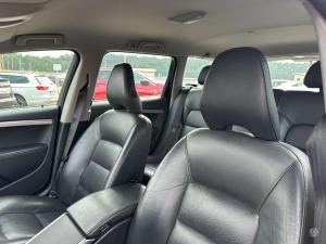 Black Volvo V70 2014 in Vilnius, with an engine capacity of 1.56 L and mileage of 216 thousand km for 8590 €, photo 19 on AUTOMOTO.COM.LV