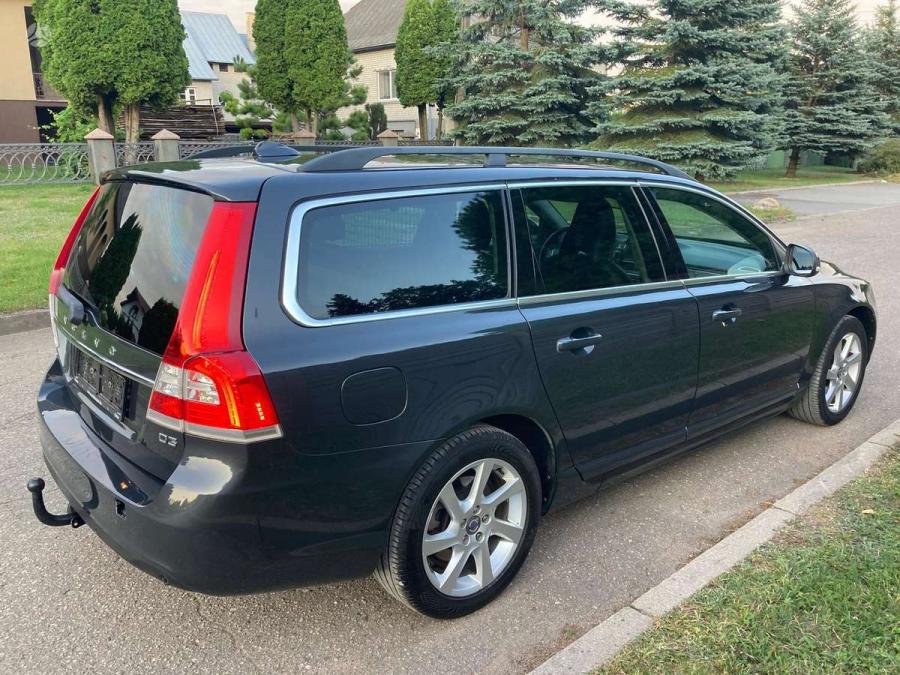 Melns Volvo V70 2014 Kauņa, ar dzinēja tilpumu 1.98 L un nobraukumu 240 tūkst. km par 8100 €, foto 6 vietnē AUTOMOTO.COM.LV