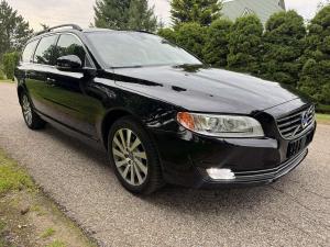 Melns Volvo V70 2014 Alīta, ar dzinēja tilpumu 1.60 L un nobraukumu 304 tūkst. km par 5350 €, foto 3 vietnē AUTOMOTO.COM.LV