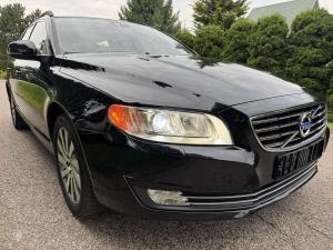 Melns Volvo V70 2014 Alīta, ar dzinēja tilpumu 1.60 L un nobraukumu 304 tūkst. km par 5350 €, foto 15 vietnē AUTOMOTO.COM.LV