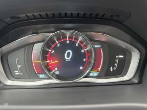 Melns Volvo V70 2014 Alīta, ar dzinēja tilpumu 1.60 L un nobraukumu 304 tūkst. km par 5350 €, foto 32 vietnē AUTOMOTO.COM.LV