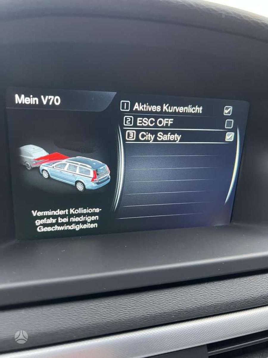 Melns Volvo V70 2014 Ignalina, ar dzinēja tilpumu 1.97 L un nobraukumu 316 tūkst. km par 3800 €, foto 9 vietnē AUTOMOTO.COM.LV