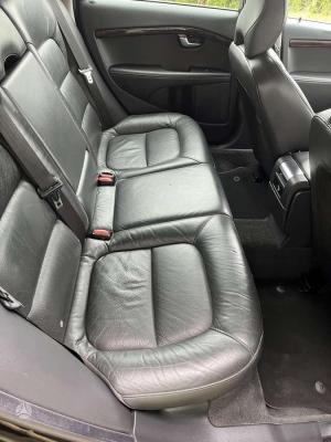 Melns Volvo V70 2014 Prienai, ar dzinēja tilpumu 1.98 L un nobraukumu 285 tūkst. km par 7250 €, foto 13 vietnē AUTOMOTO.COM.LV