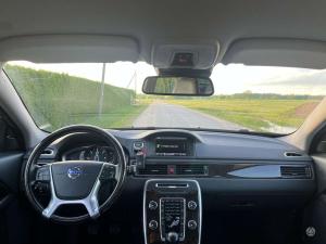 Melns Volvo V70 2014 Prienai, ar dzinēja tilpumu 1.98 L un nobraukumu 285 tūkst. km par 7250 €, foto 16 vietnē AUTOMOTO.COM.LV