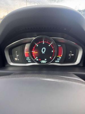 Black Volvo V70 2014 in Jonava, with an engine capacity of 1.97 L and mileage of 219 thousand km for 7150 €, photo 9 on AUTOMOTO.COM.LV