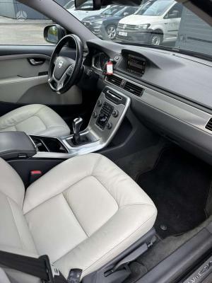 Black Volvo V70 2014 in Jonava, with an engine capacity of 1.97 L and mileage of 219 thousand km for 7150 €, photo 13 on AUTOMOTO.COM.LV