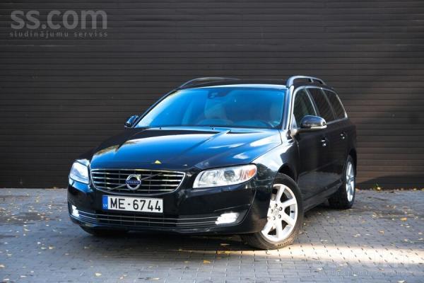 Black Volvo V70 2014 in Riga, with an engine capacity of 2.00 L and mileage of 396 thousand km for 5290 €, photo 1 on AUTOMOTO.COM.LV