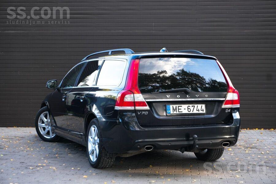 Melns Volvo V70 2014 Rīga, ar dzinēja tilpumu 2.00 L un nobraukumu 396 tūkst. km par 5290 €, foto 5 vietnē AUTOMOTO.COM.LV
