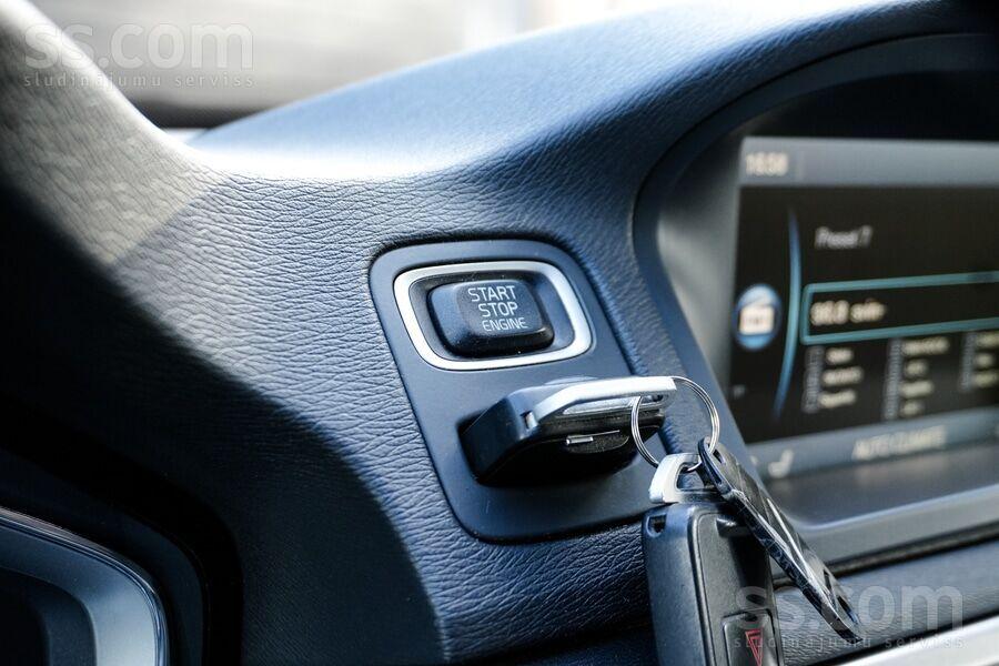 Melns Volvo V70 2014 Rīga, ar dzinēja tilpumu 2.00 L un nobraukumu 396 tūkst. km par 5290 €, foto 9 vietnē AUTOMOTO.COM.LV