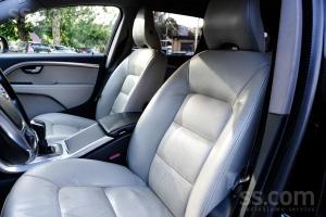 Melns Volvo V70 2014 Rīga, ar dzinēja tilpumu 2.00 L un nobraukumu 396 tūkst. km par 5290 €, foto 17 vietnē AUTOMOTO.COM.LV