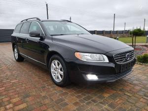 Black Volvo V70 2015 in Vilnius, with an engine capacity of 2.00 L and mileage of 251 thousand km for 7299 €, photo 6 on AUTOMOTO.COM.LV