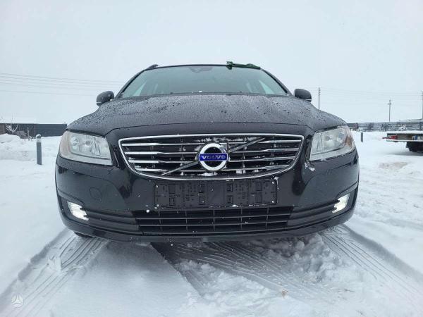 Melns Volvo V70 2015 Viļņa, ar dzinēja tilpumu 2.00 L un nobraukumu 252 tūkst. km par 7299 €, foto 3 vietnē AUTOMOTO.COM.LV