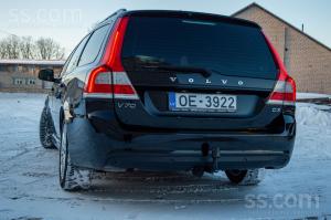 Black Volvo V70 2015 in Kuldiga, with an engine capacity of 2.00 L and mileage of 260 thousand km for 8850 €, photo 5 on AUTOMOTO.COM.LV