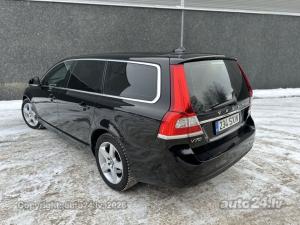 Melns Volvo V70 2015 Pērnava, ar dzinēja tilpumu 2.00 L un nobraukumu 208 tūkst. km par 7290 €, foto 4 vietnē AUTOMOTO.COM.LV