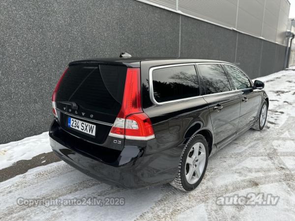Melns Volvo V70 2015 Pērnava, ar dzinēja tilpumu 2.00 L un nobraukumu 208 tūkst. km par 7290 €, foto 9 vietnē AUTOMOTO.COM.LV