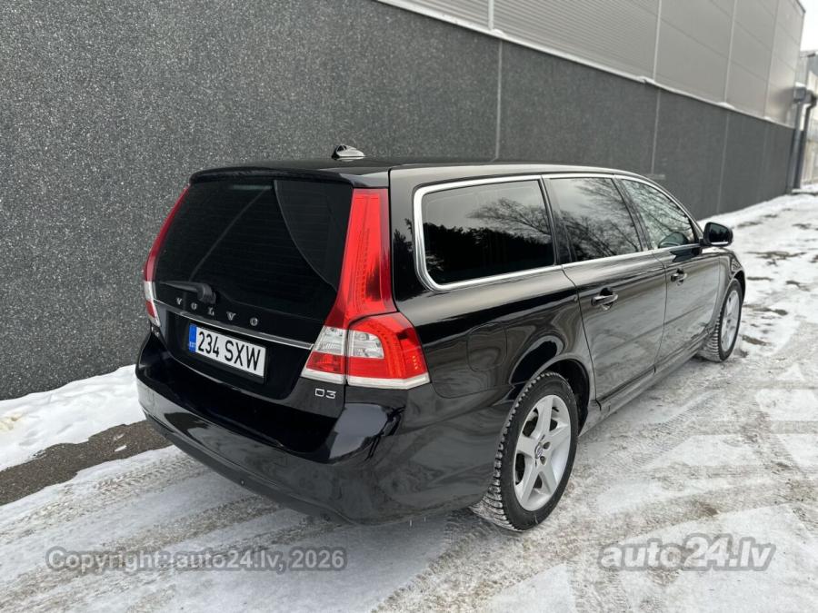 Melns Volvo V70 2015 Pērnava, ar dzinēja tilpumu 2.00 L un nobraukumu 208 tūkst. km par 7290 €, foto 9 vietnē AUTOMOTO.COM.LV