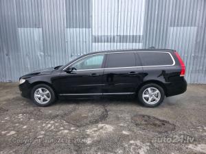 Melns Volvo V70 2015 Tallina, ar dzinēja tilpumu 2.00 L un nobraukumu 242 tūkst. km par 7650 €, foto 6 vietnē AUTOMOTO.COM.LV