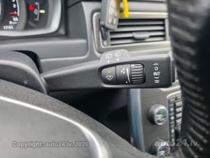 Melns Volvo V70 2015 Tallina, ar dzinēja tilpumu 2.00 L un nobraukumu 242 tūkst. km par 7650 €, foto 21 vietnē AUTOMOTO.COM.LV