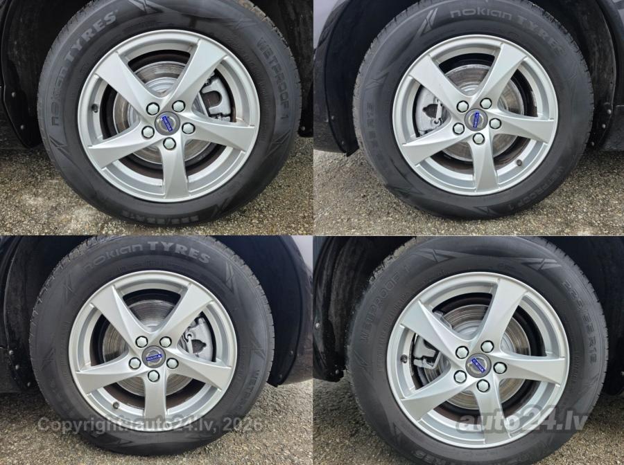 Melns Volvo V70 2015 Tallina, ar dzinēja tilpumu 2.00 L un nobraukumu 242 tūkst. km par 7650 €, foto 30 vietnē AUTOMOTO.COM.LV