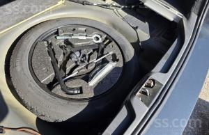 Melns Volvo V70 2015 Daugavpils, ar dzinēja tilpumu 2.00 L un nobraukumu 390 tūkst. km par 5350 €, foto 17 vietnē AUTOMOTO.COM.LV