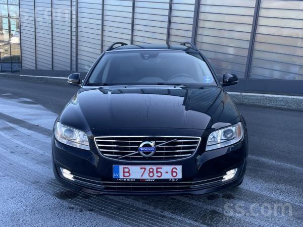 Melns Volvo V70 2015 Liepāja, ar dzinēja tilpumu 2.00 L un nobraukumu 270 tūkst. km par 7900 €, foto 7 vietnē AUTOMOTO.COM.LV
