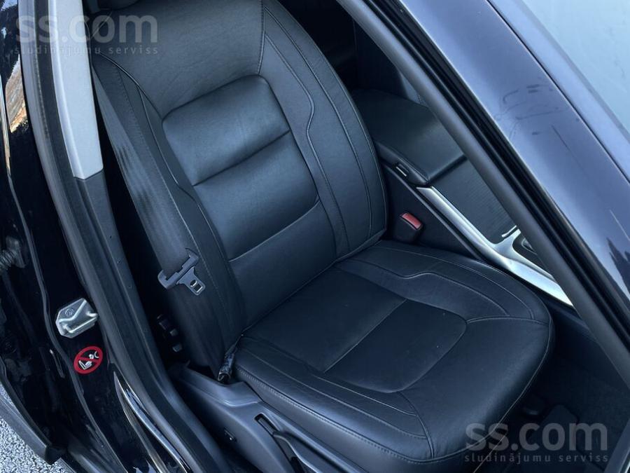 Melns Volvo V70 2015 Liepāja, ar dzinēja tilpumu 2.00 L un nobraukumu 270 tūkst. km par 7900 €, foto 15 vietnē AUTOMOTO.COM.LV
