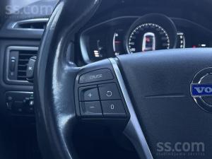Melns Volvo V70 2015 Liepāja, ar dzinēja tilpumu 2.00 L un nobraukumu 270 tūkst. km par 7900 €, foto 21 vietnē AUTOMOTO.COM.LV