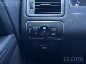 Melns Volvo V70 2015 Liepāja, ar dzinēja tilpumu 2.00 L un nobraukumu 270 tūkst. km par 7900 €, foto 23 vietnē AUTOMOTO.COM.LV