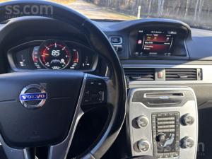 Melns Volvo V70 2015 Jelgava, ar dzinēja tilpumu 2.00 L un nobraukumu 370 tūkst. km par 5600 €, foto 6 vietnē AUTOMOTO.COM.LV