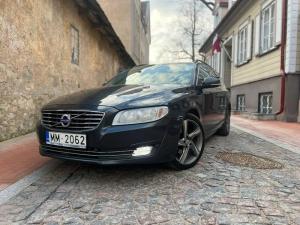 Melns Volvo V70 2015 Cēsis, ar dzinēja tilpumu 2.00 L un nobraukumu 444 tūkst. km par 4990 €, foto 4 vietnē AUTOMOTO.COM.LV