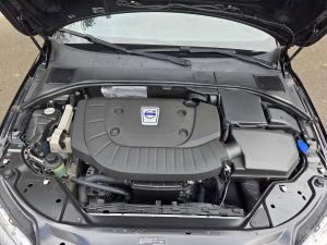 Melns Volvo V70 2015 Kauņa, ar dzinēja tilpumu 1.98 L un nobraukumu 290 tūkst. km par 8900 €, foto 27 vietnē AUTOMOTO.COM.LV