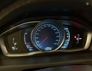 Melns Volvo V70 2015 Marijampole, ar dzinēja tilpumu 1.98 L un nobraukumu 246 tūkst. km par 6999 €, foto 4 vietnē AUTOMOTO.COM.LV