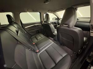 Melns Volvo V70 2015 Marijampole, ar dzinēja tilpumu 1.98 L un nobraukumu 246 tūkst. km par 6999 €, foto 11 vietnē AUTOMOTO.COM.LV