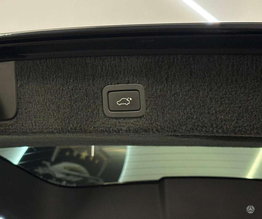 Melns Volvo V70 2015 Marijampole, ar dzinēja tilpumu 1.98 L un nobraukumu 246 tūkst. km par 6999 €, foto 12 vietnē AUTOMOTO.COM.LV