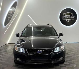Melns Volvo V70 2015 Marijampole, ar dzinēja tilpumu 1.98 L un nobraukumu 246 tūkst. km par 6999 €, foto 13 vietnē AUTOMOTO.COM.LV