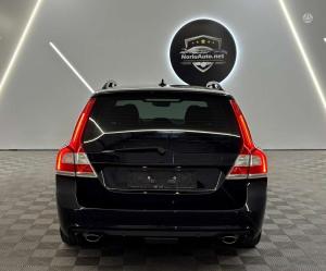 Melns Volvo V70 2015 Marijampole, ar dzinēja tilpumu 1.98 L un nobraukumu 246 tūkst. km par 6999 €, foto 25 vietnē AUTOMOTO.COM.LV