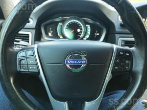 Black Volvo V70 2015 in Liepaja, with an engine capacity of 2.00 L and mileage of 335 thousand km for 6000 €, photo 3 on AUTOMOTO.COM.LV