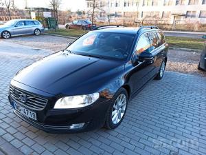 Black Volvo V70 2015 in Liepaja, with an engine capacity of 2.00 L and mileage of 335 thousand km for 6000 €, photo 6 on AUTOMOTO.COM.LV